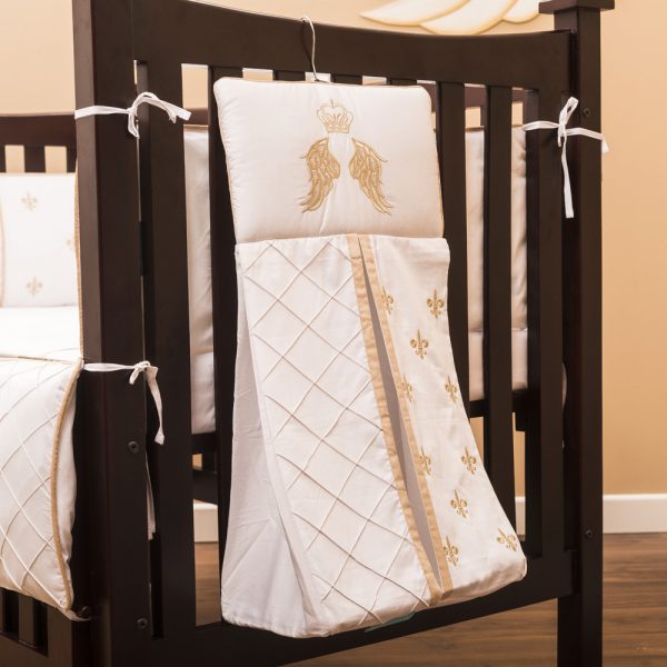 Giraffe Nappy Stacker - Blooms and Butterflies