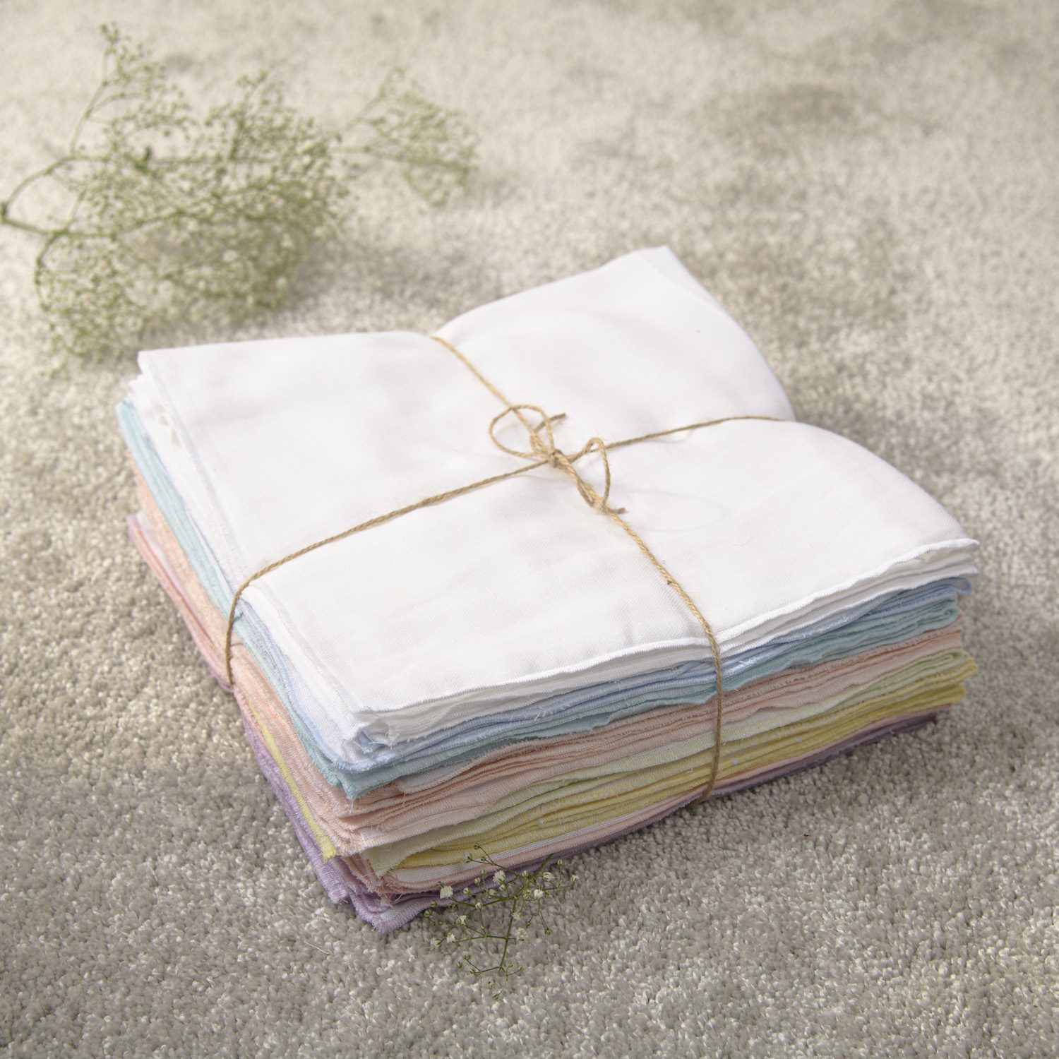 Single White Nappy (Peach Thread Border) - Blooms and Butterflies