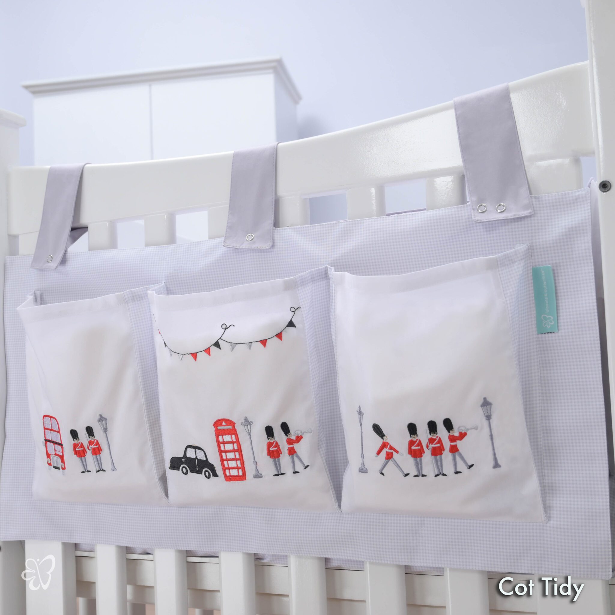 London Bridge Cot Tidy - Blooms and Butterflies